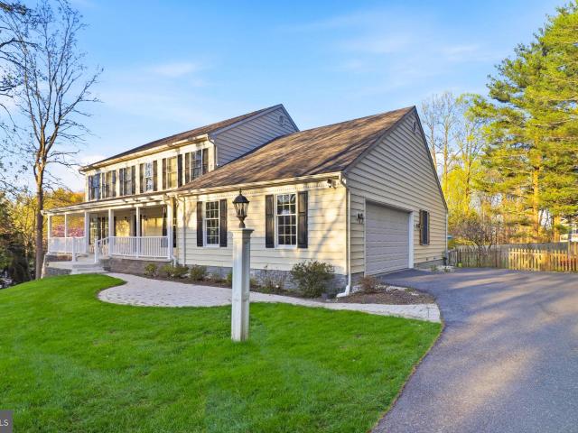 10144 Bracken Dr, Ellicott City, MD 21042 | MLS #MDHW2067 | Compass