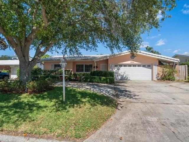 10145 Nassau Ct, Seminole, FL 33776
