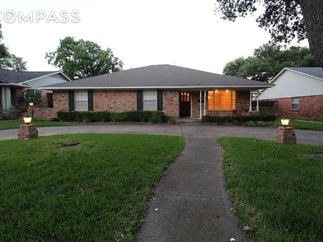 10146 Coveridge Dr, Dallas, TX
