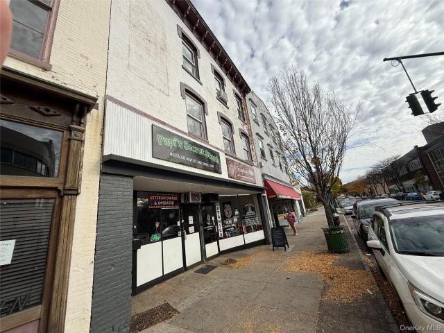 1014 Main Street