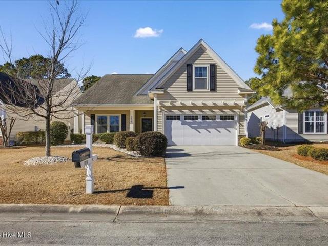 1014 Meadowlands Trl NW, Calabash, NC 28467