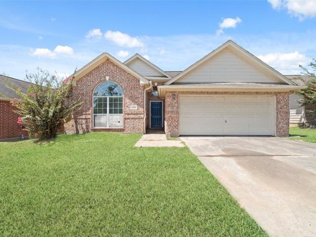1014 Oak Glen Dr, Willis, TX 77378
