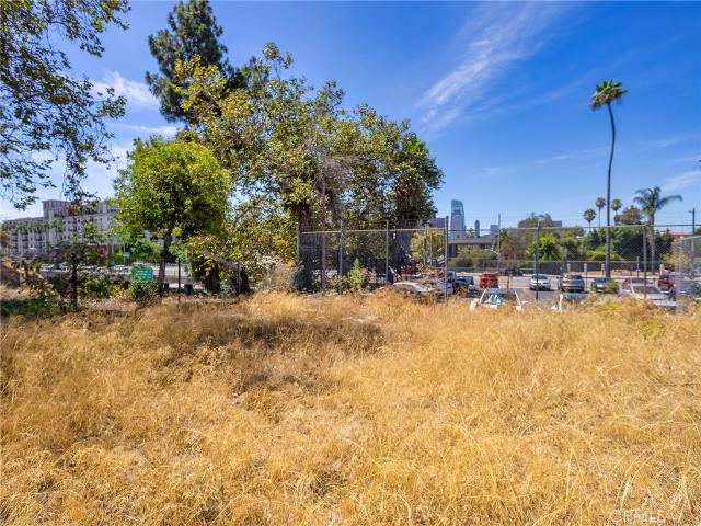 1014 Bartlett St, Los Angeles, CA 90012 | MLS #BB26065 | Compass