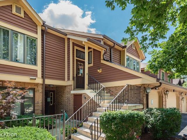 1014 Braemoor Dr Unit B, Downers Grove, IL 60515