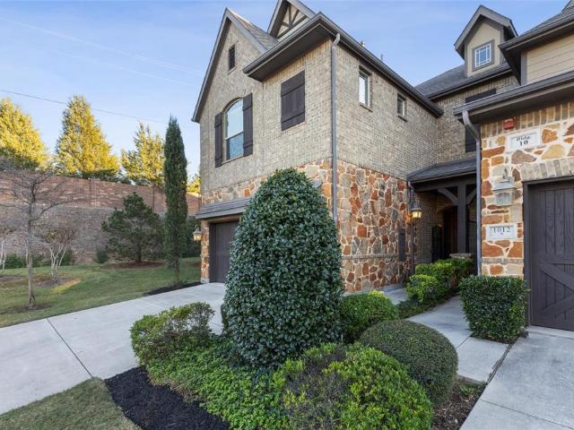 1014 Brook Forest Ln, Euless, TX 76039 | MLS #21248