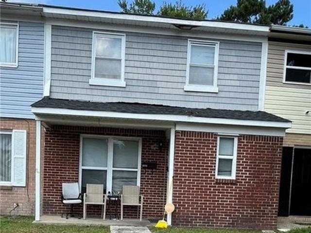 1014 Castle Ct, Chesapeake, VA 23323
