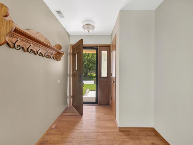 1014 Country Side Drive
