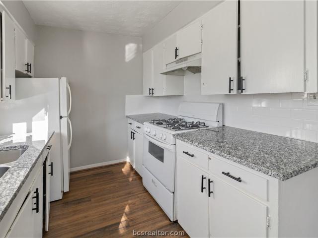 1014 E 23rd Street