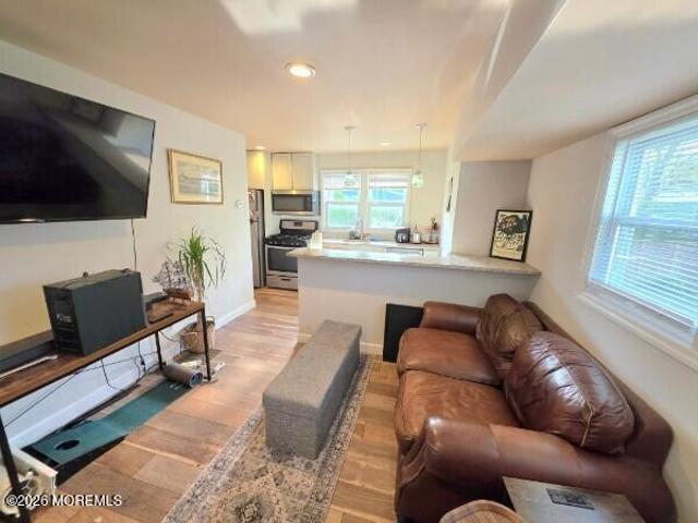 1014 Fifth Avenue Unit 3