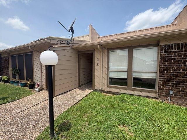 1014 Graham Dr Apt I3, Tomball, TX 77375