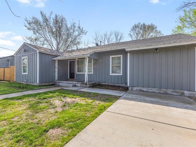 1014 Harlan St, Irving, TX 75060 | Compass
