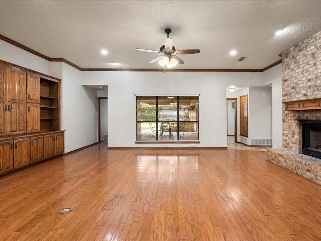1014 Kingston Drive