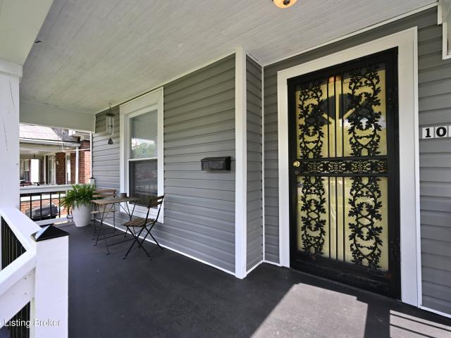 1014 Lynnhurst Ave