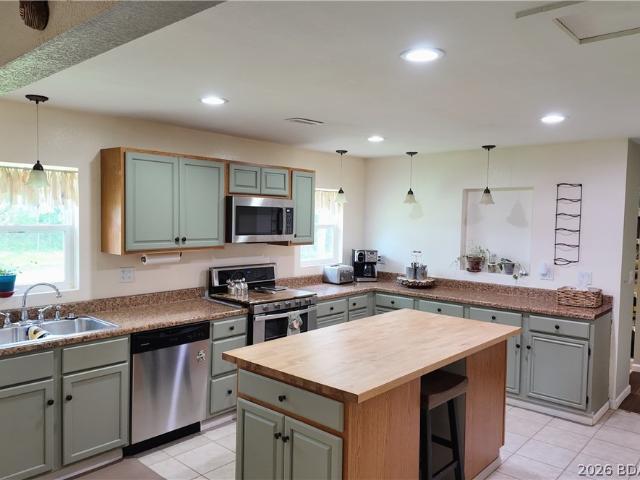 1014 Railroad Pond Road