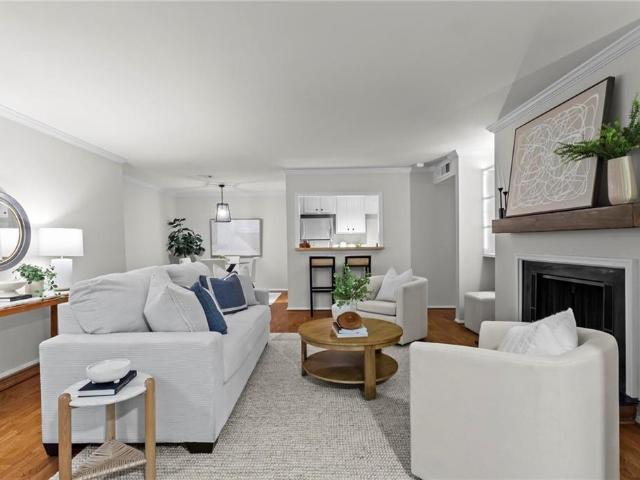 1014 Summit North Drive NE 1014