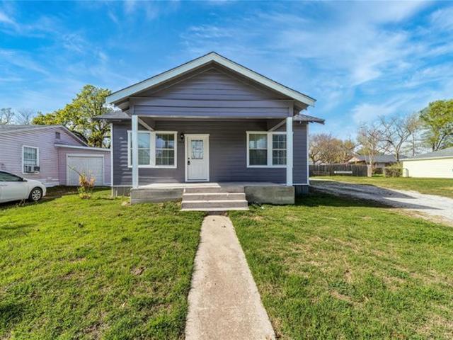 1014 Sycamore Ave, Corsicana, TX 75110