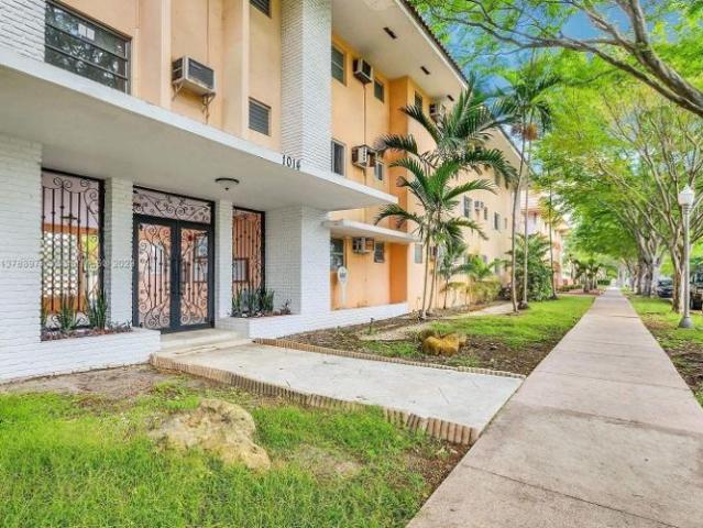 1014 Salzedo St #201, Coral Gables, FL 33134