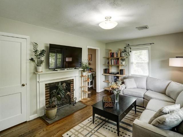 1014 Sheridan Ave