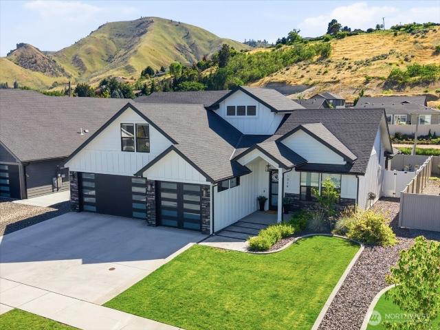 1014 Warm Springs Dr, Wenatchee, WA 98801 | MLS #2547