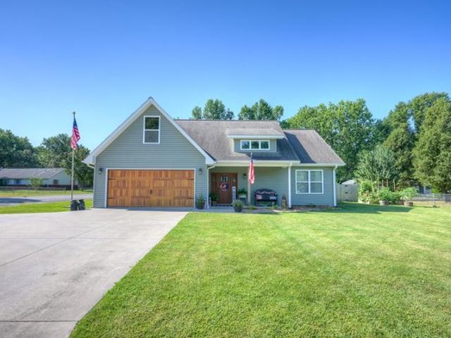 1014 Wendy Ln, Carthage, MO 64836