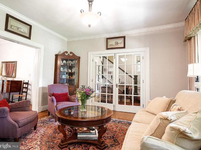 1014 Windsor Road