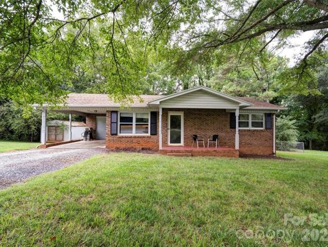1014 Yancey St, Shelby, NC 28150