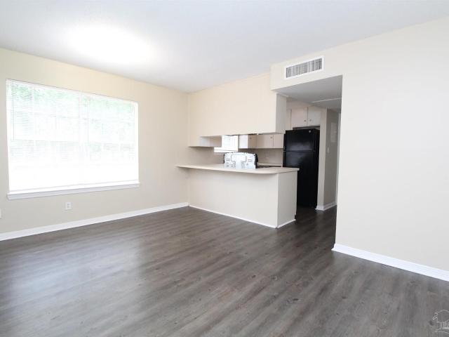 10151 Guidy Ln, Unit G7, Pensacola, FL 32514 | MLS #681847