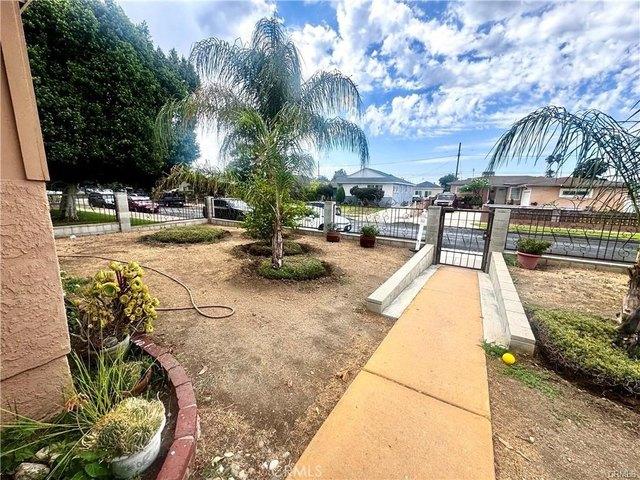 10152 Stanwin Ave, Arleta, CA 91331