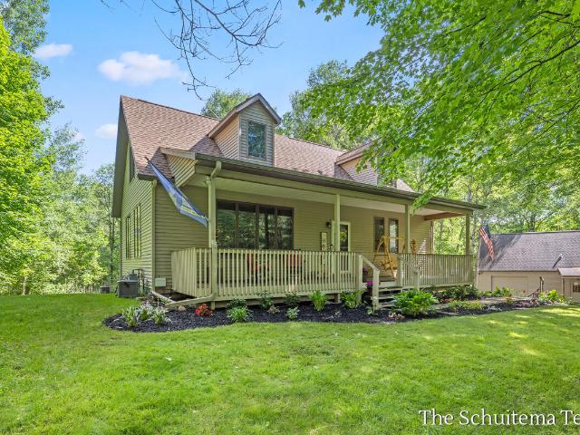 10155 Rogue Pond Drive