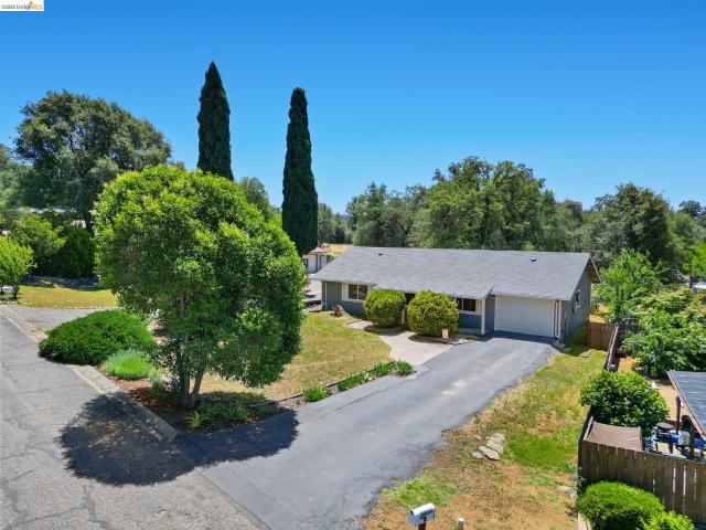 10155 Shady Dawn Lane