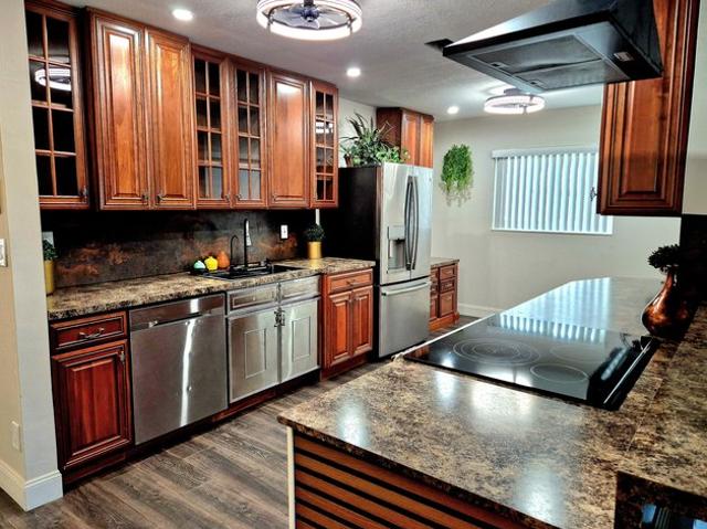 1015 NW 68th Ave, Margate, FL 33063
