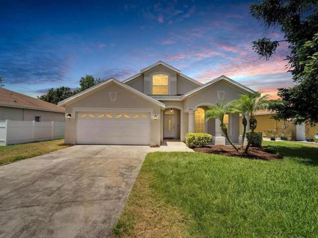 1015 Alhambra Way S, Saint Petersburg, FL 33705
