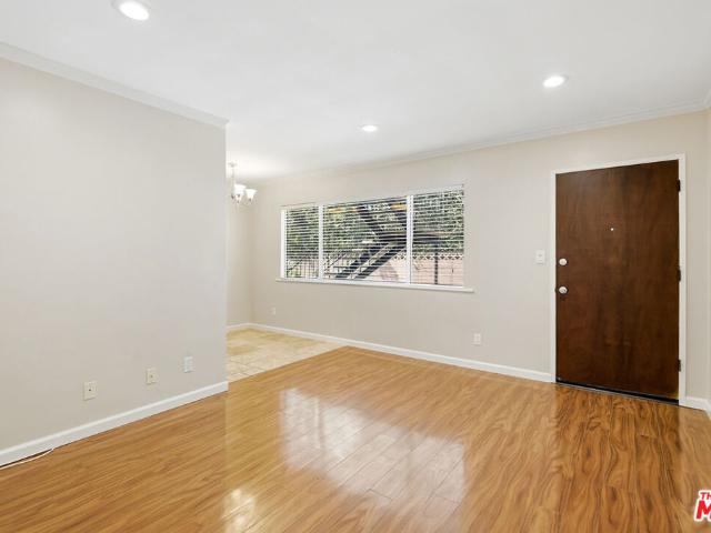1015 Ashland Avenue 3