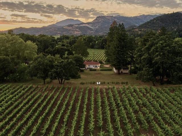 1015 Bale Ln, Calistoga, CA 94515