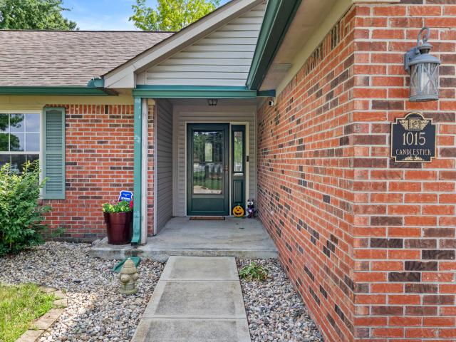1015 Candlestick Drive