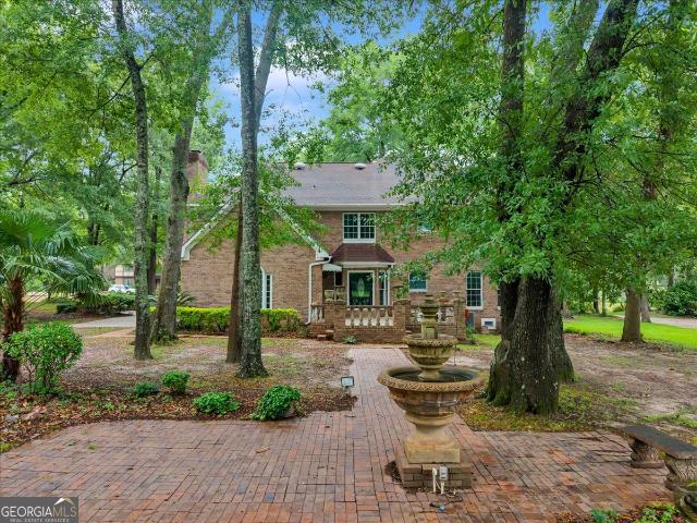 1015 Cherokee Road