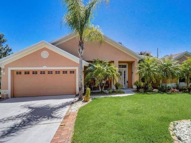 1015 Chisholm Estates Dr, Saint Cloud, FL 34771