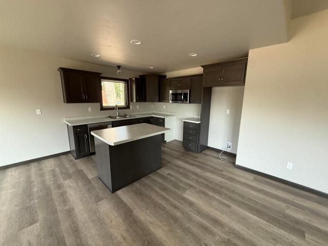 1015 constellation way