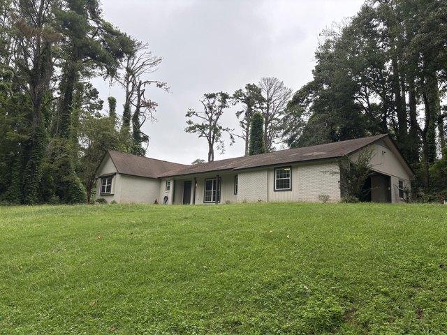 1015 Dogwood Dr, New Albany, MS 38652