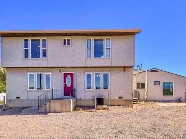 1015 E 3rd St, Pueblo, CO 81001