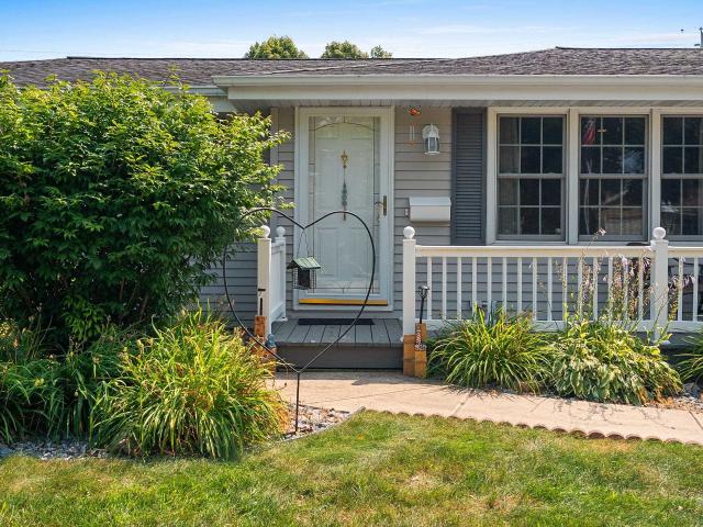 1015 ESTES Drive