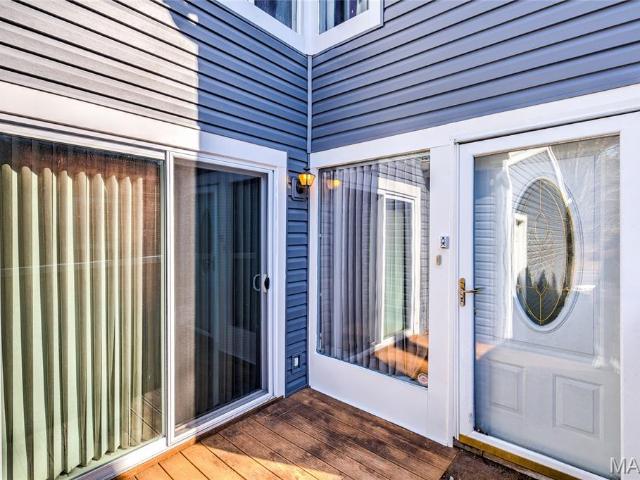 1015 Fairways Dr, Lake St. Louis, MO 63367 | MLS #26007 | Compass