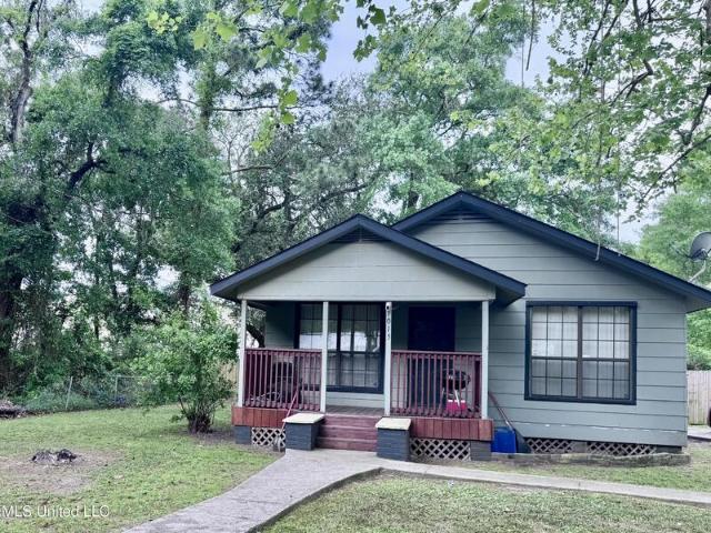 1015 Joseph Avenue, Gulfport, MS 39501