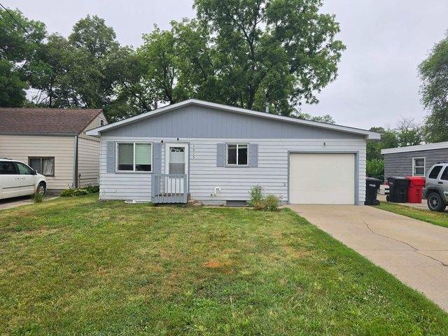 1015 Kennedy Dr, Yankton, SD 57078