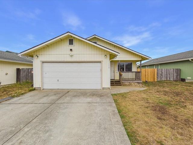1015 Kirkwood Ct, McKinleyville, CA 95519