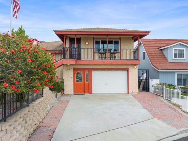 1015 La Mesa, Spring Valley, CA 91977