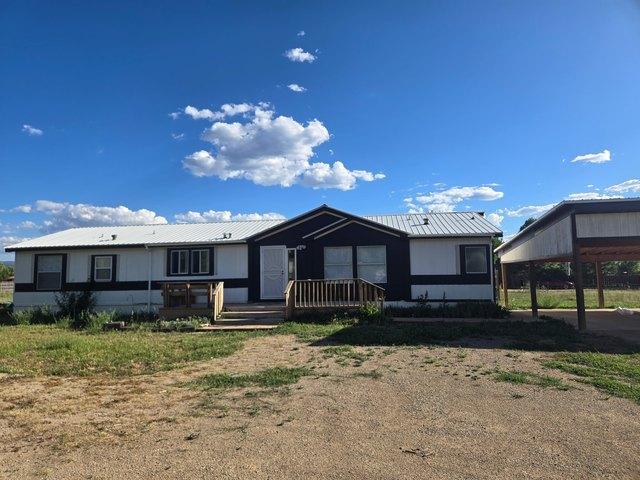 1015 LA Vega Ln, Taos, NM 87571