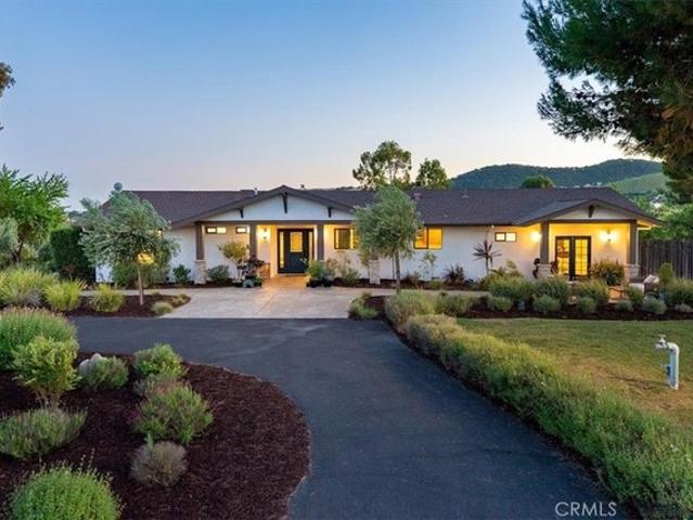 1015 Lost Springs Ln, Paso Robles, CA 93446