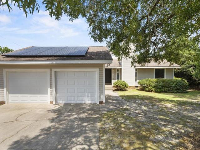1015 Starcrest Rd, West Columbia, SC 29172