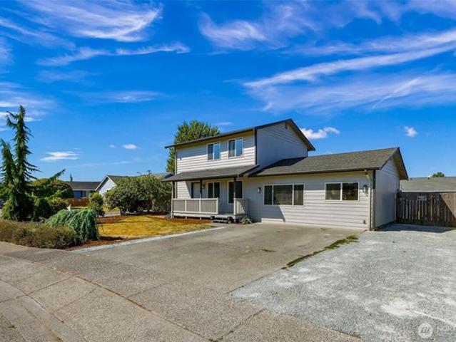 1015 S 25th St, Mount Vernon, WA 98274